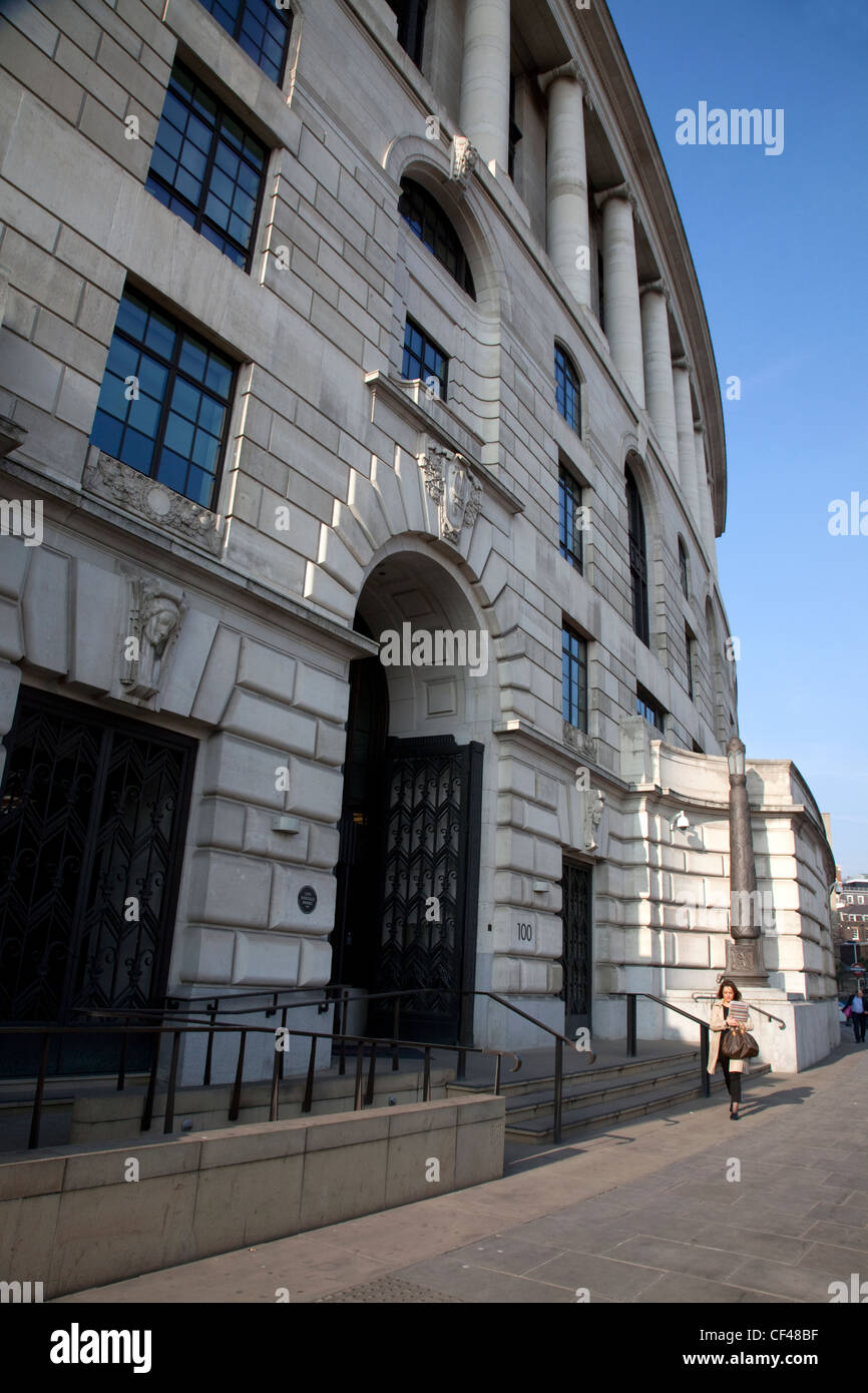 Unilever house hi-res stock photography and images - Alamy