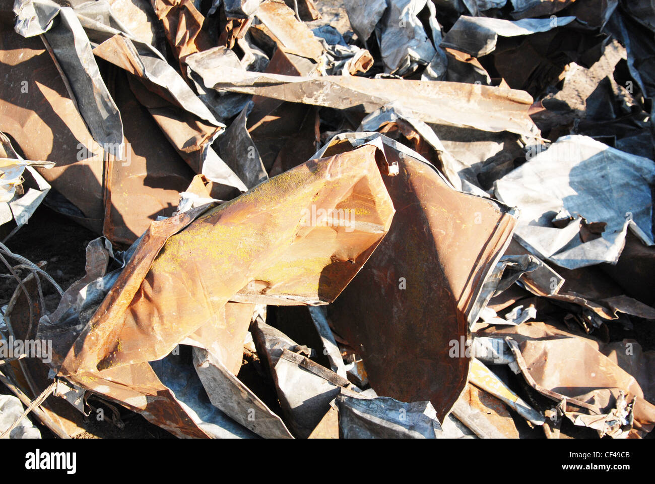 Torn invoice hi-res stock photography and images - Alamy