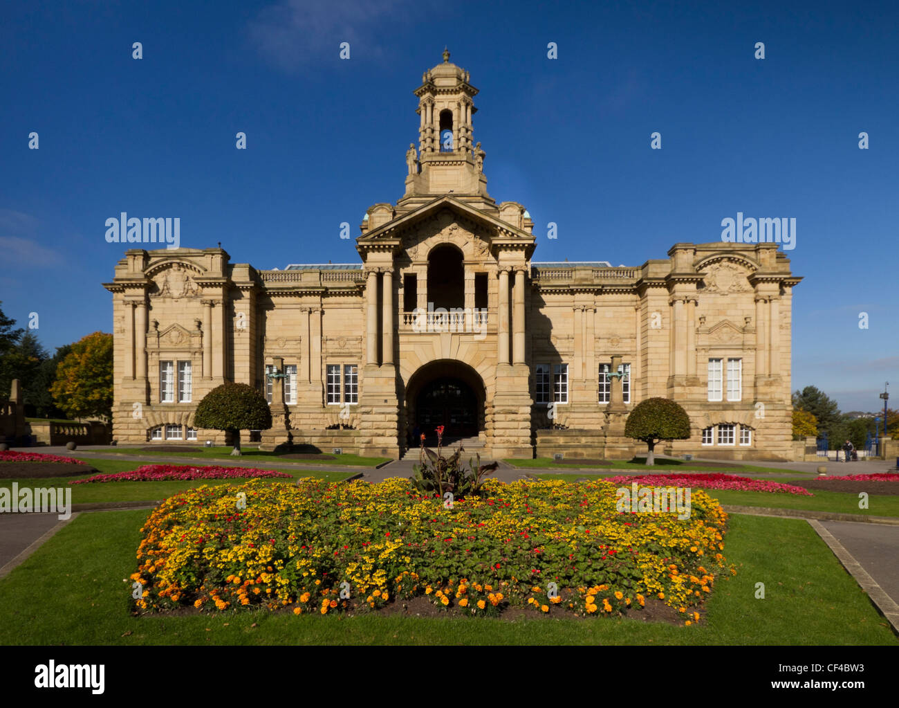 Cartwright Hall, opened 1904, is Bradfords civic art gallery. It's ...