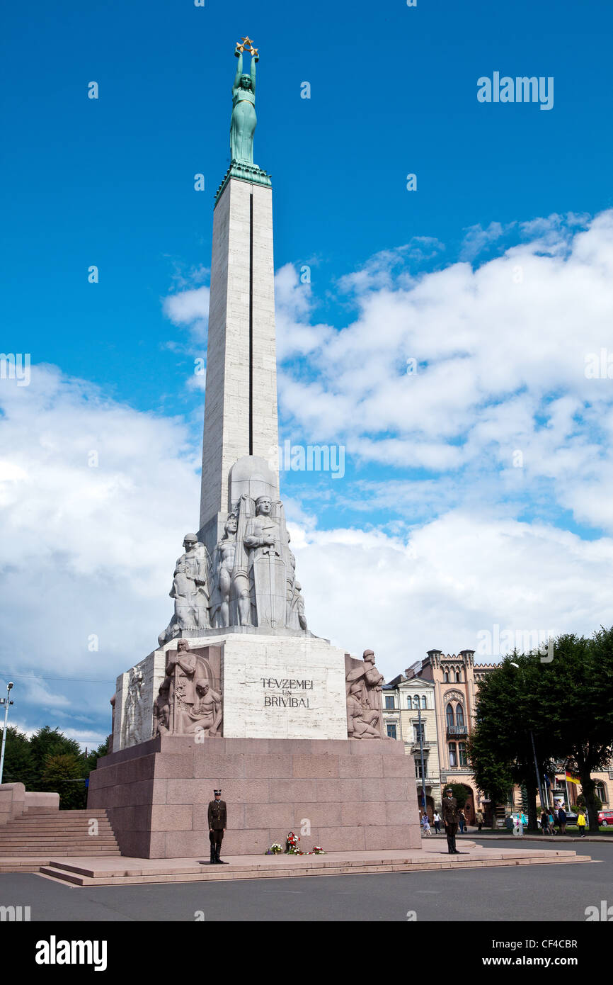 The freedom monument hi-res stock photography and images - Alamy
