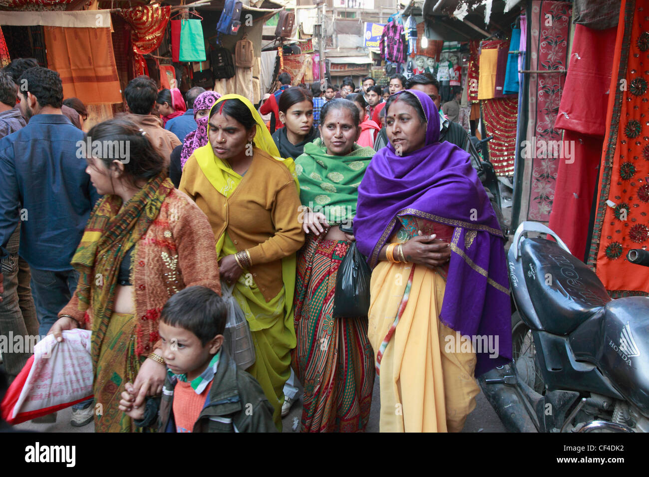 India, Uttar Pradesh, Agra, Kinari Bazaar, people Stock Photo - Alamy