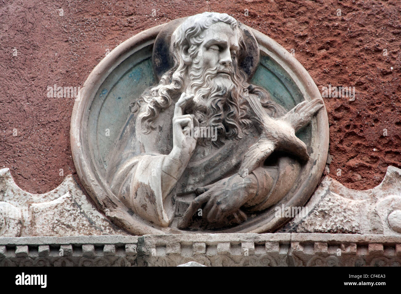 Round stone carving hi-res stock photography and images - Alamy