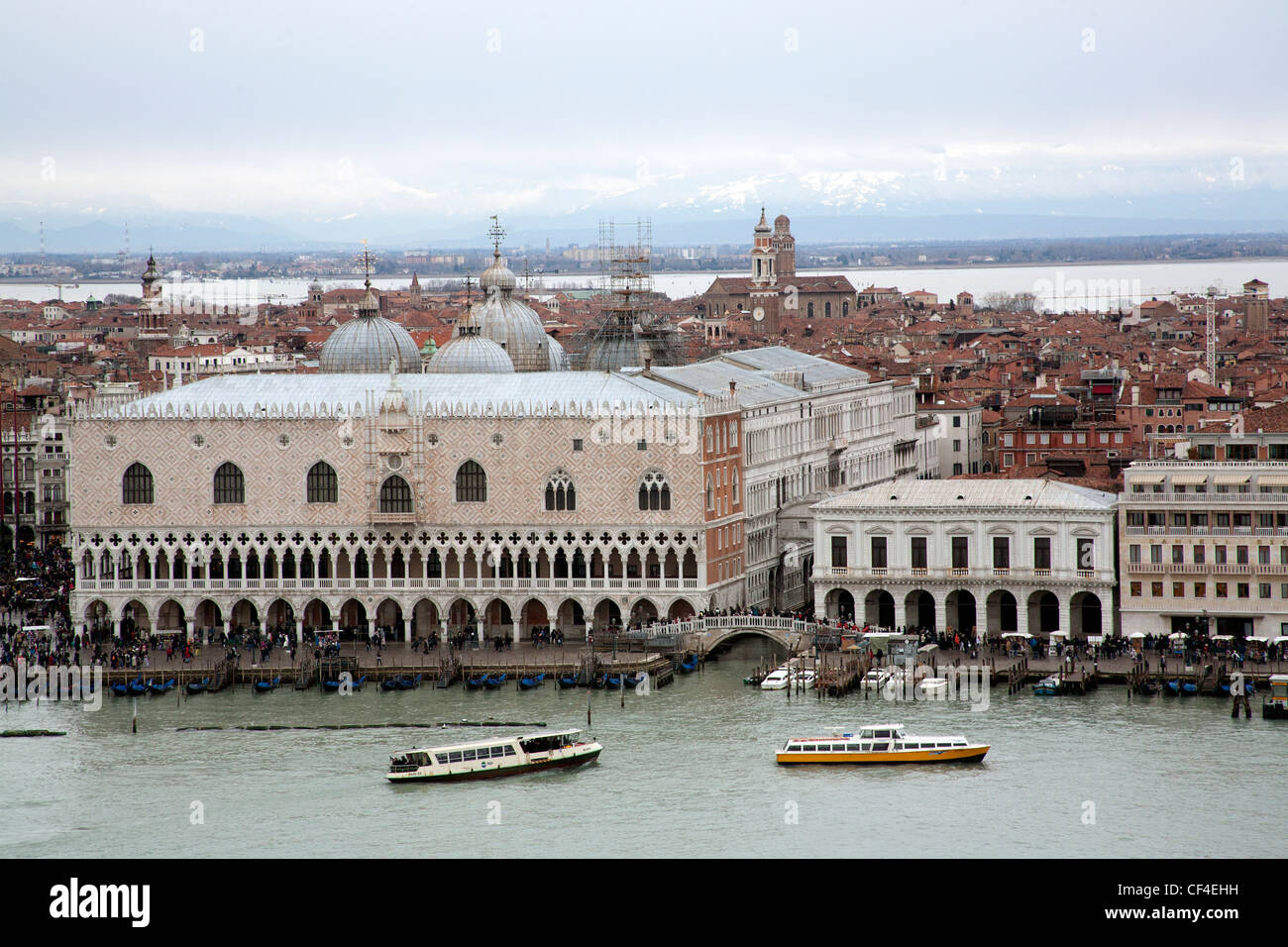 Tronchetto venezia hi-res stock photography and images - Alamy