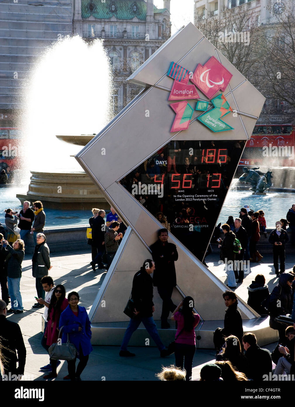 Olympic Games Countdown Clock Trafalgar Square London Stock Photo - Alamy