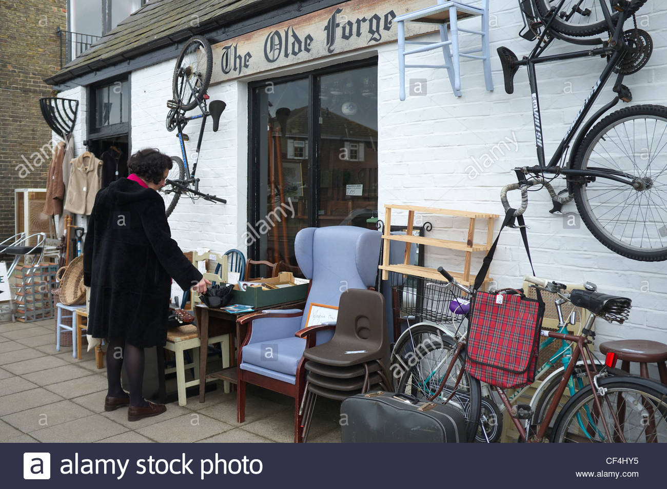 Secondhand Goods Store High Resolution Stock Photography and Images - Alamy