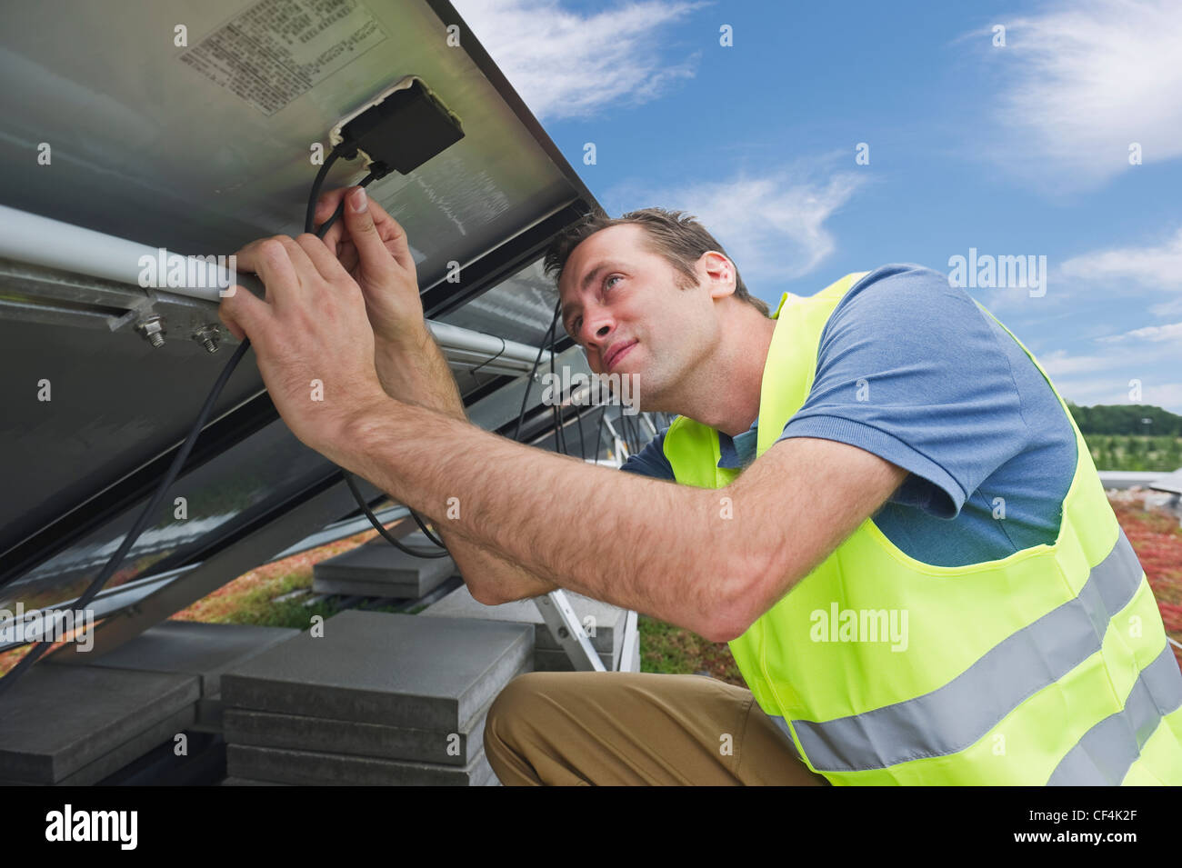 Cable measurement hi-res stock photography and images - Alamy