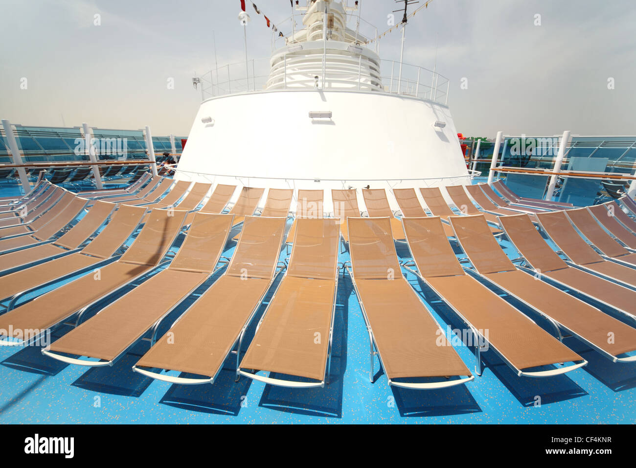 Chairs on cruise ship deck hi-res stock photography and images - Alamy