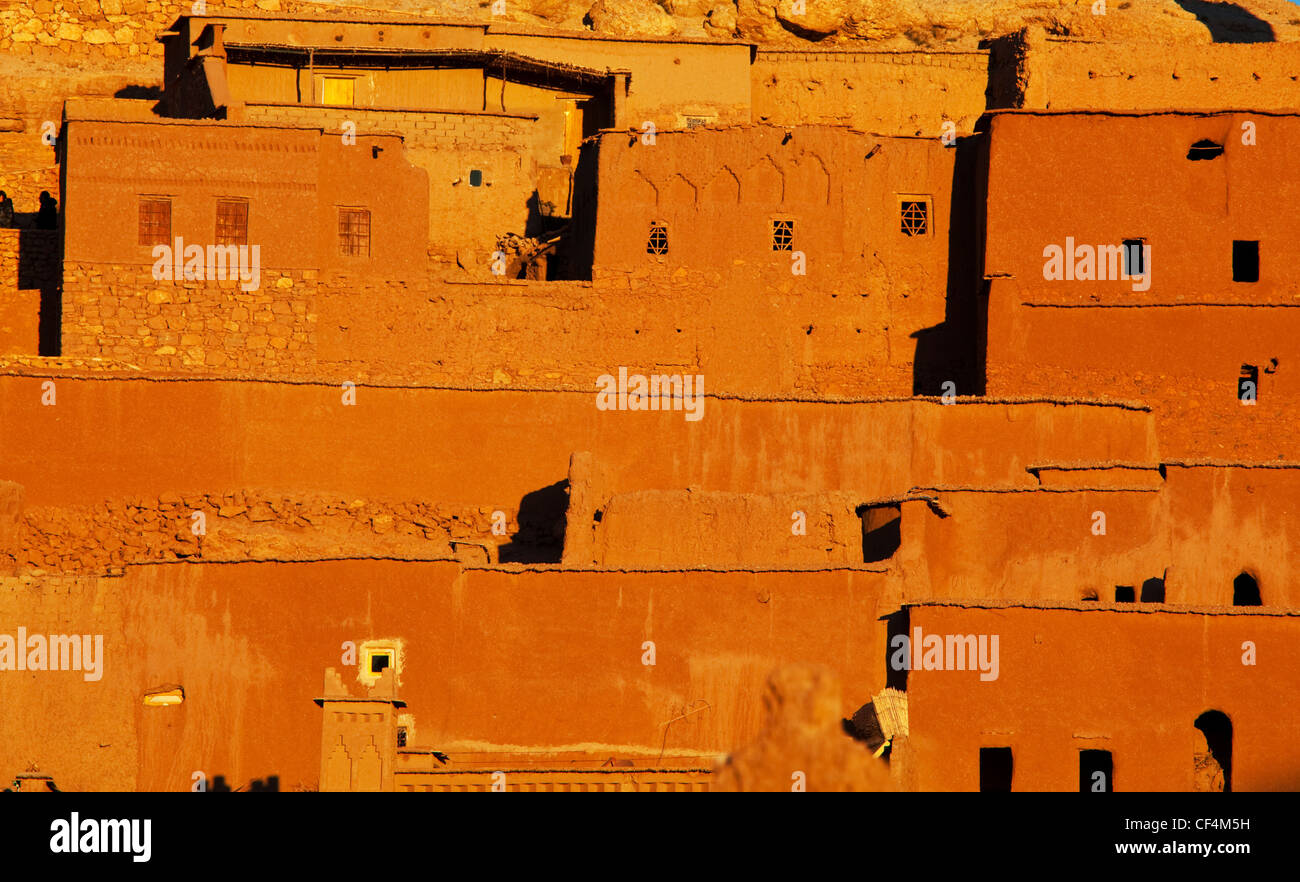 Sunrise in ait benhaddou hi-res stock photography and images - Alamy
