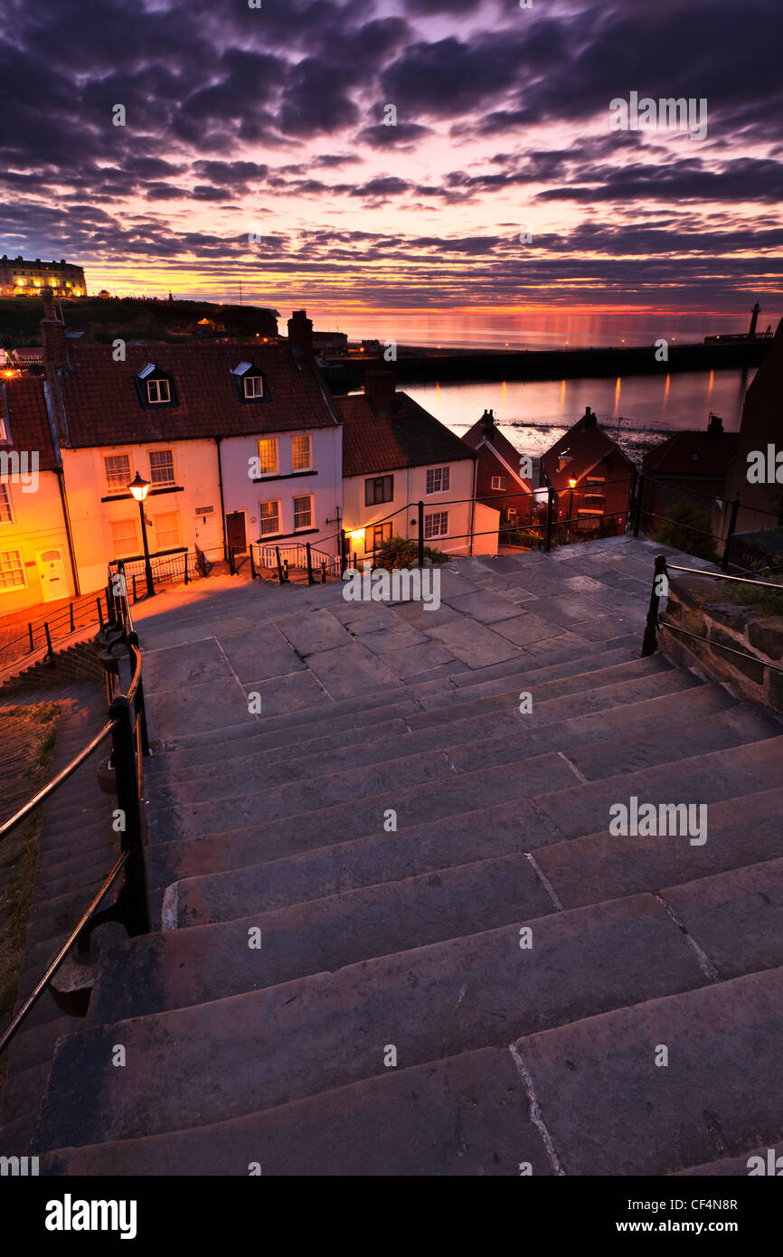 Whitbys famous steps hi-res stock photography and images - Alamy