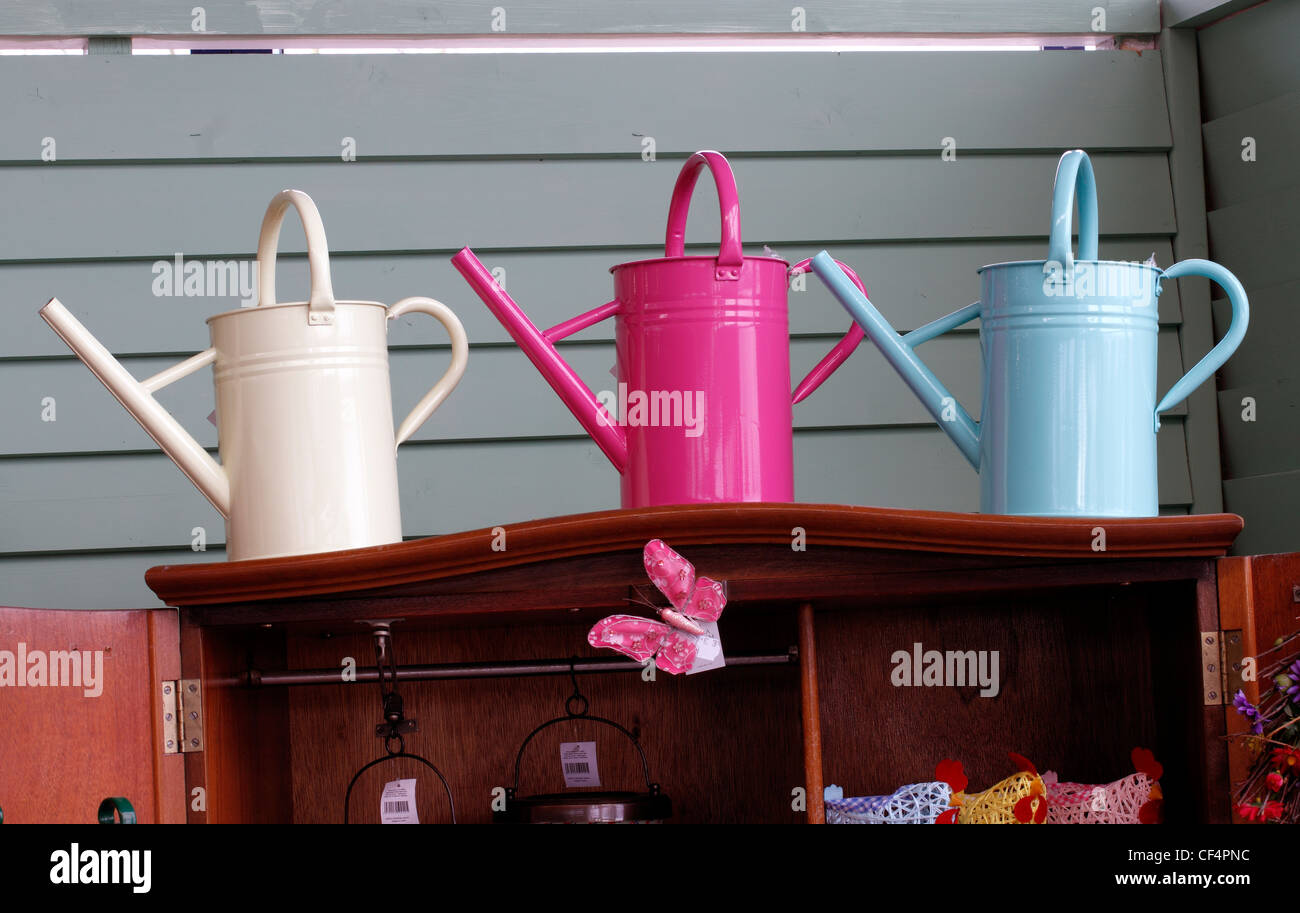 Display Of Cans High Resolution Stock Photography and Images - Alamy