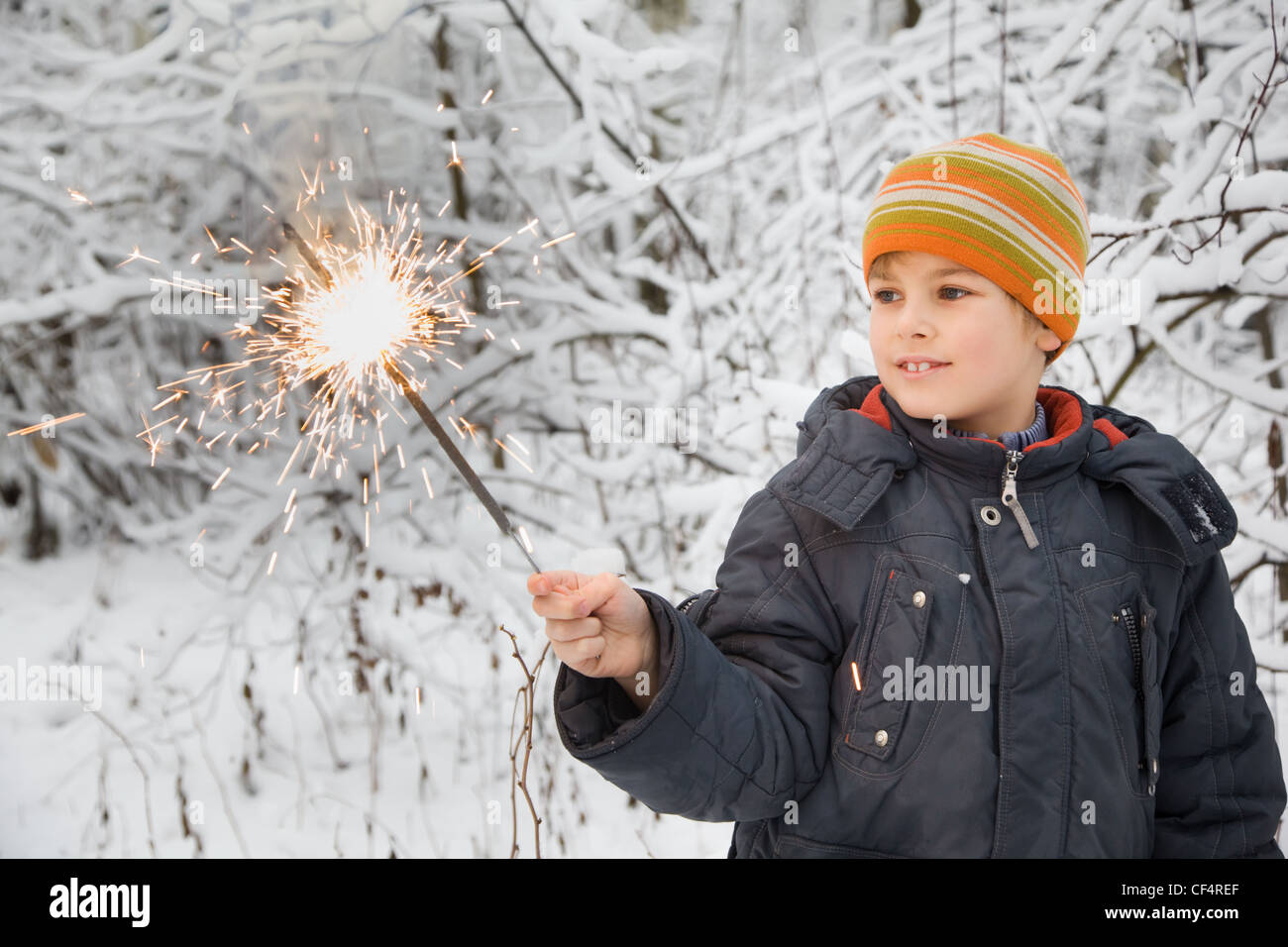 Tree fire hand hi-res stock photography and images - Alamy