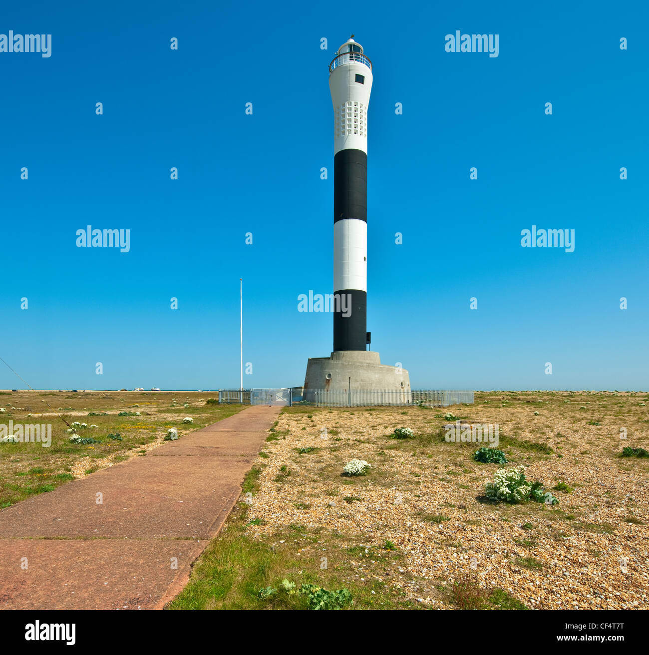 Dungeness Lighthouse at the southern most point of Kent Stock Photo - Alamy