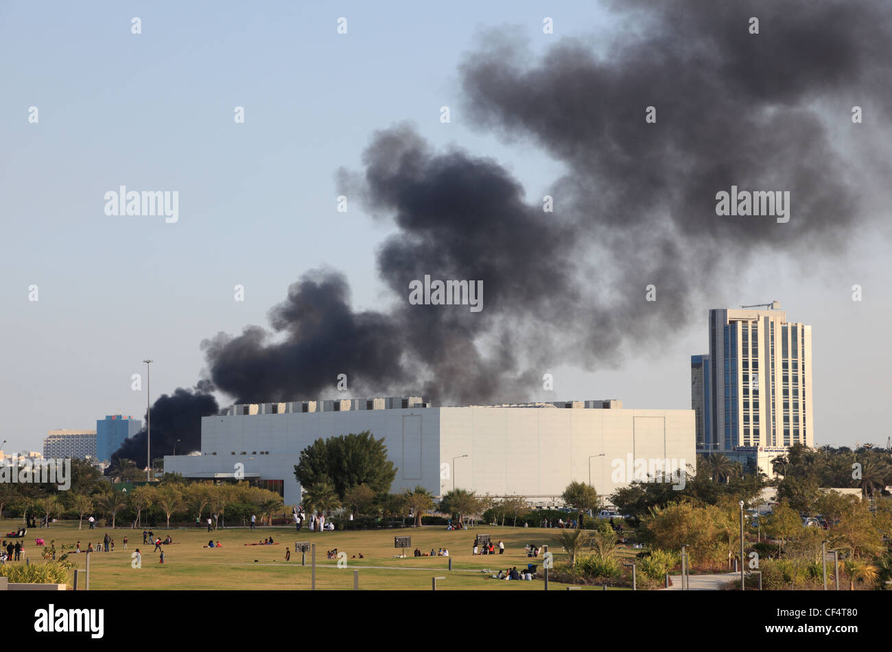 Qatar Pollution High Resolution Stock Photography and Images - Alamy
