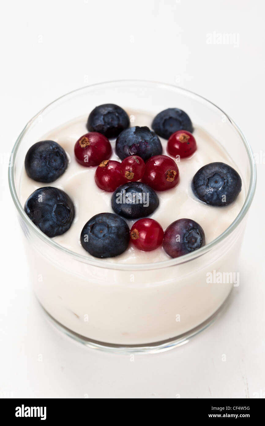 Yoghurt pot plastic container hi-res stock photography and images - Alamy