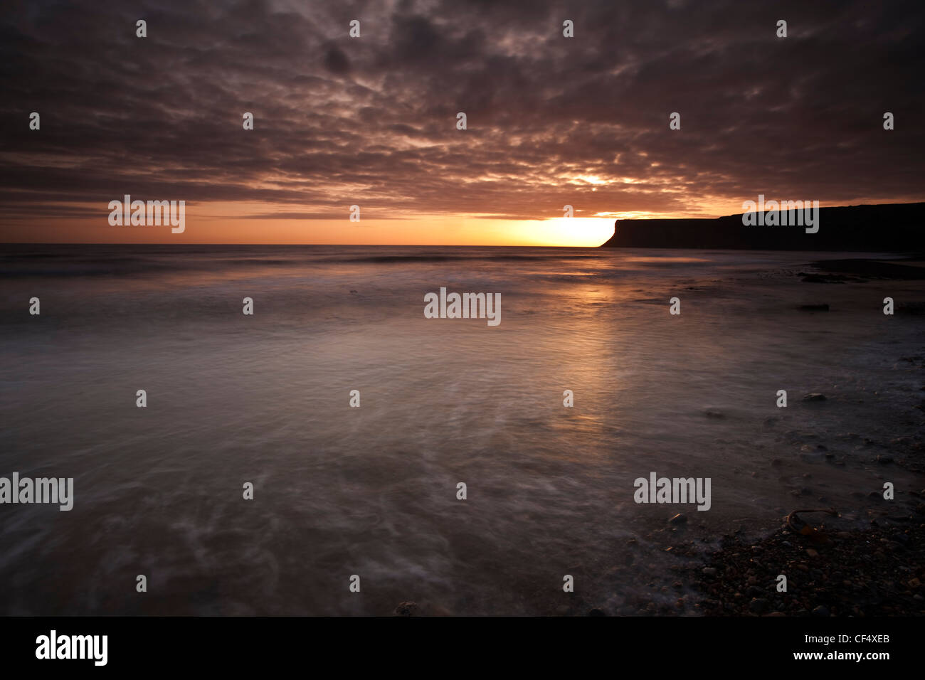 Volcano beaches hi-res stock photography and images - Alamy