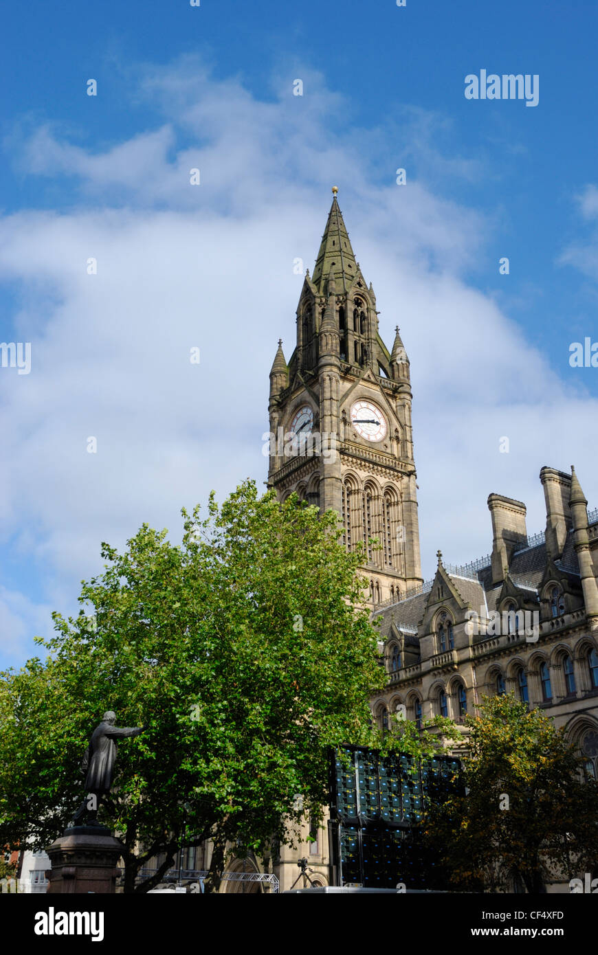 Manchester gothic town hall hi-res stock photography and images - Alamy