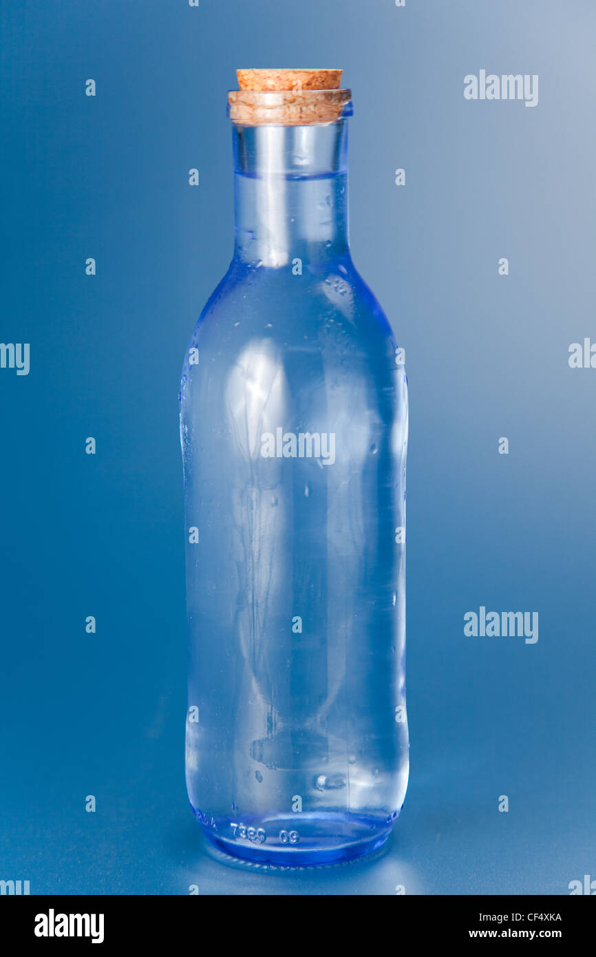 fresh bottle of water Stock Photo - Alamy