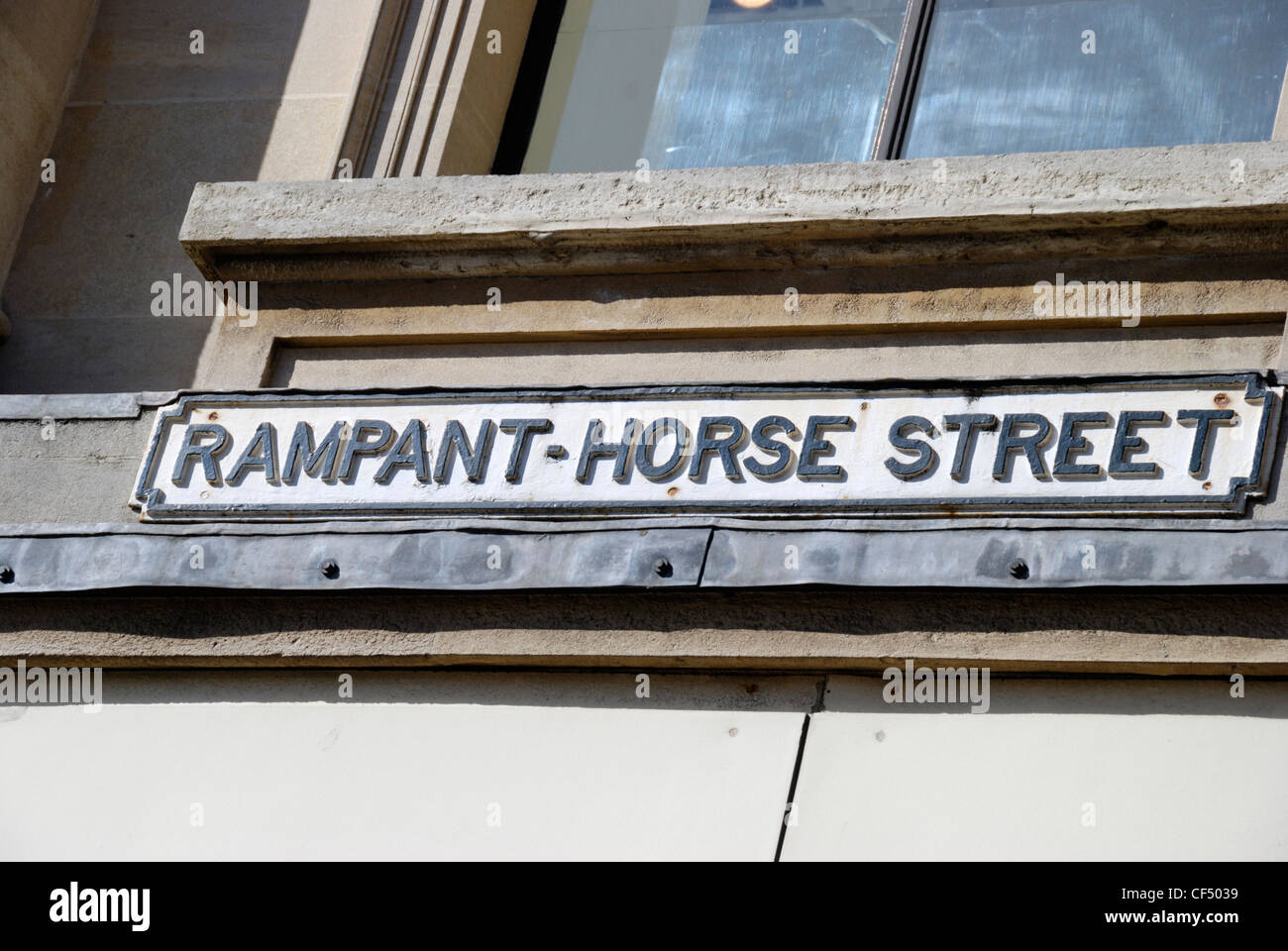 The rampant horse hi-res stock photography and images - Alamy