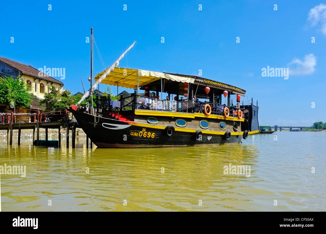 Tourist cruise boat, Thu Bon river, Hoi An, Vietnam Stock Photo - Alamy