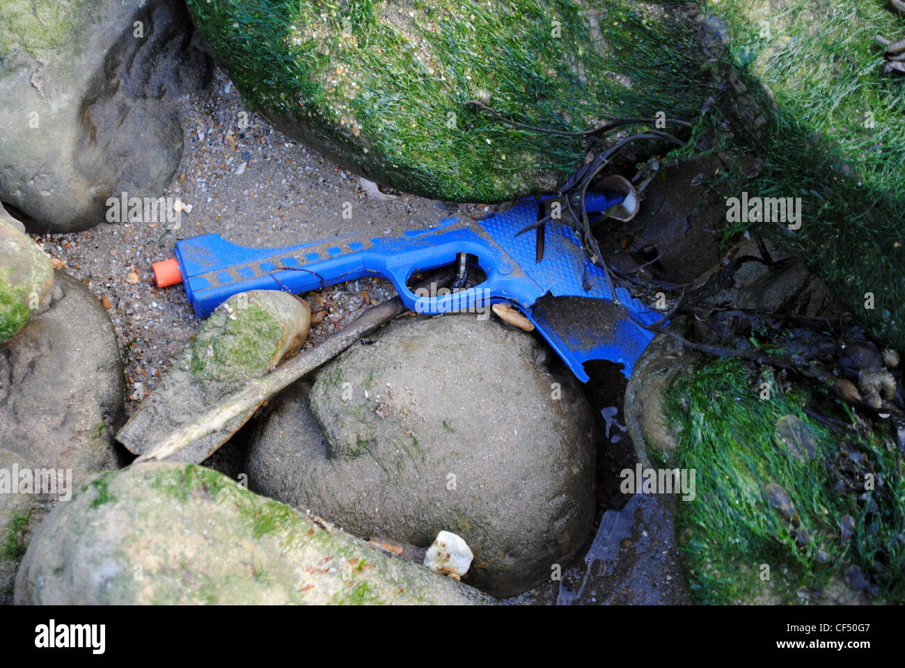 Kiddies toy gun hi-res stock photography and images - Alamy