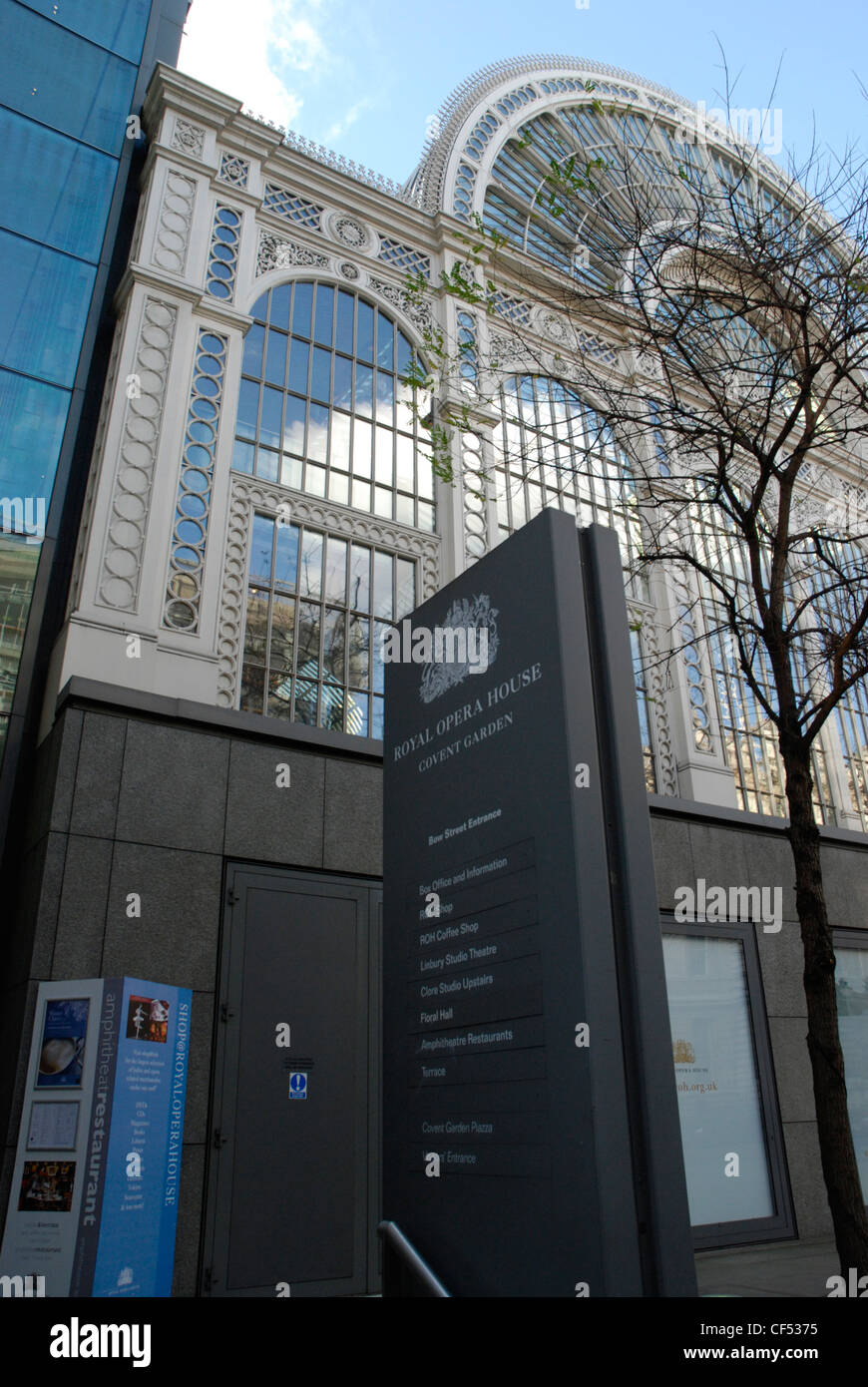 Covent garden opera house exterior hi-res stock photography and images ...