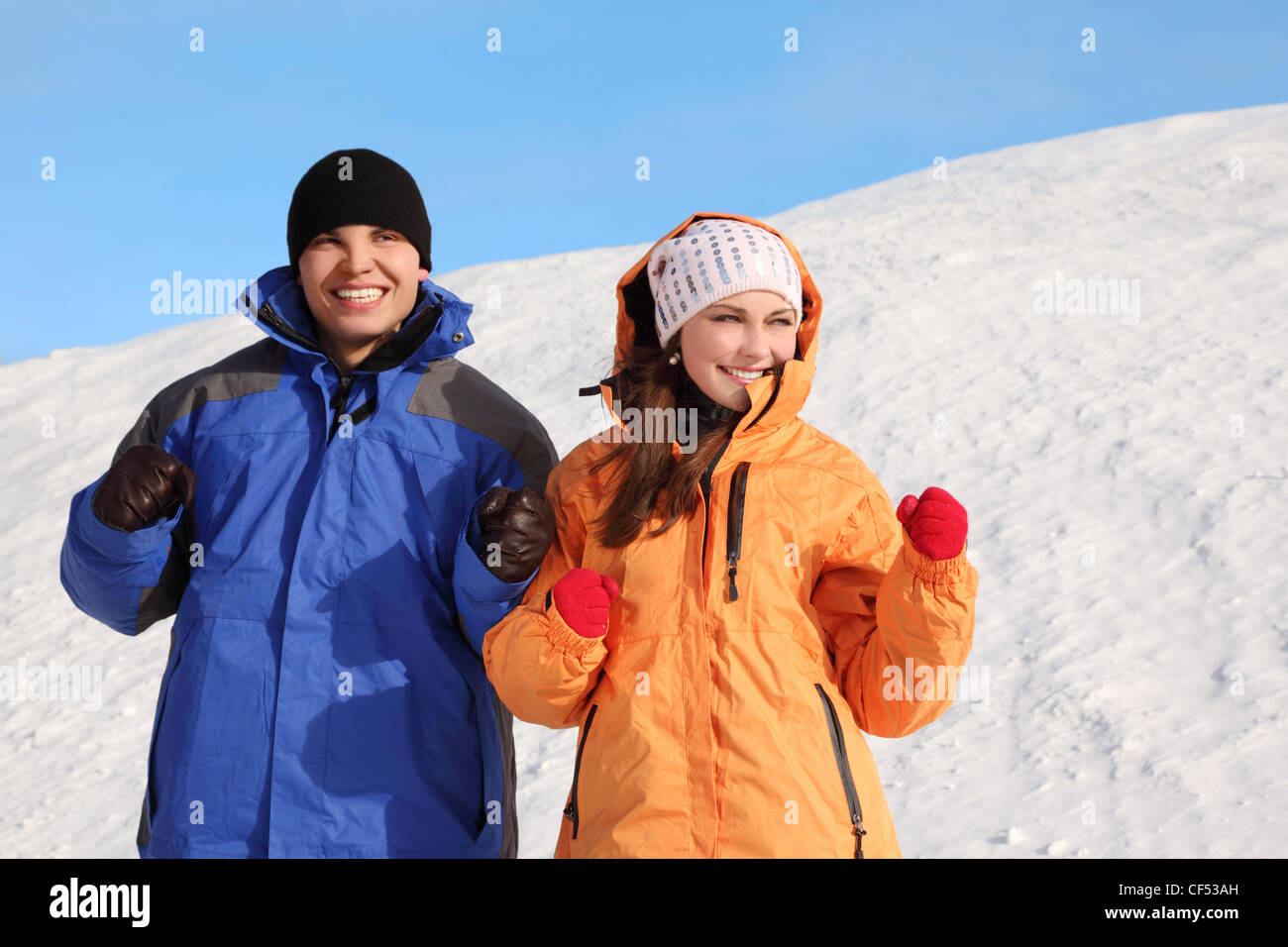 Couple dancing in snow hi-res stock photography and images - Alamy