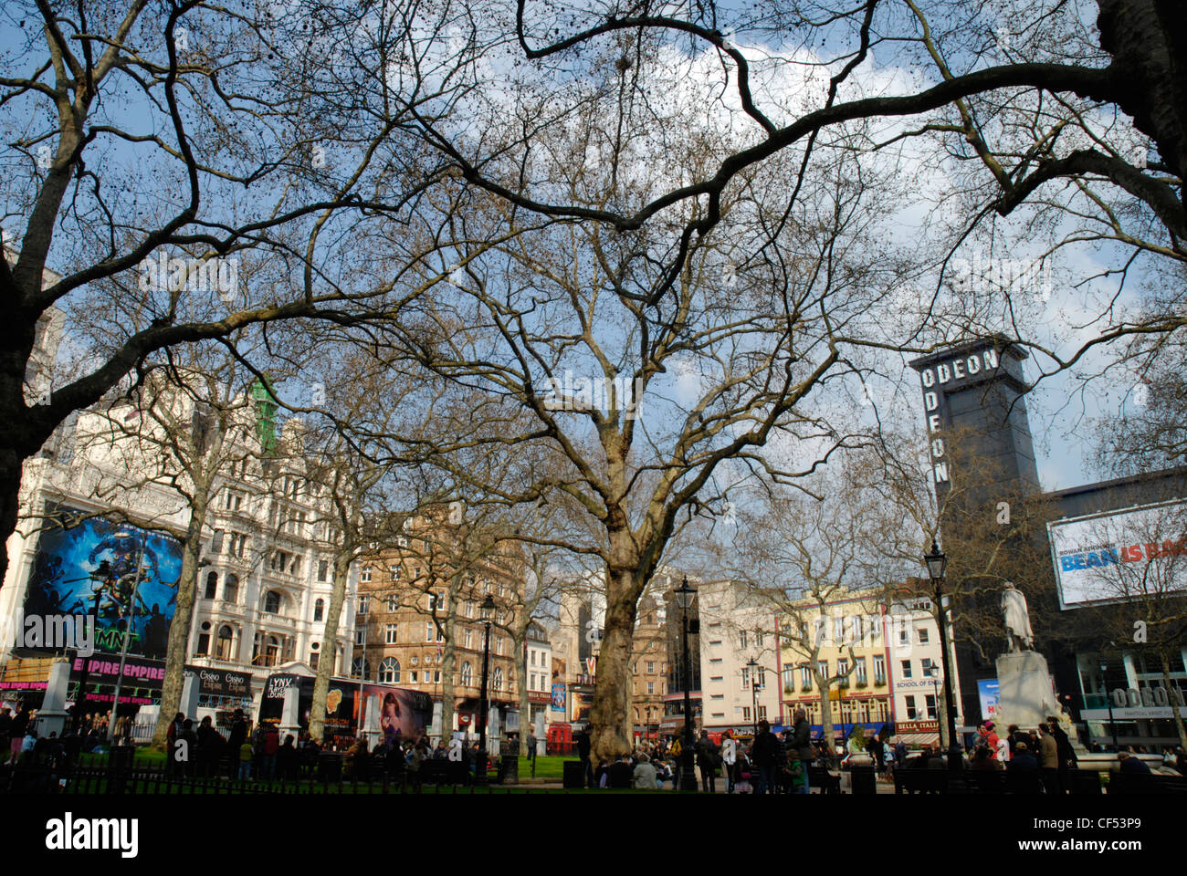 Empire and odeon leicester square hi-res stock photography and images ...