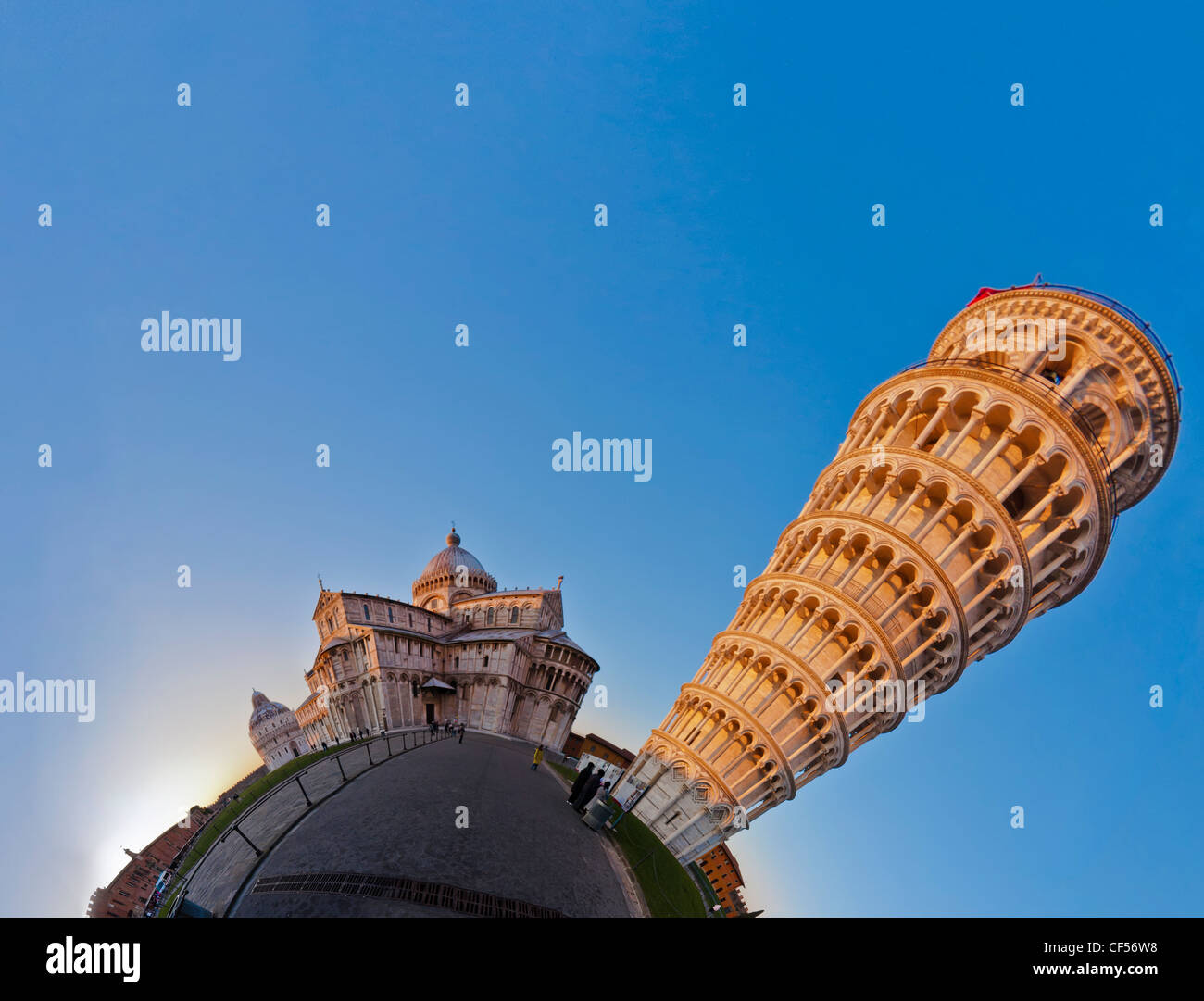 Pisa, Piazza dei miracoli, with the Basilica and the leaning tower ...