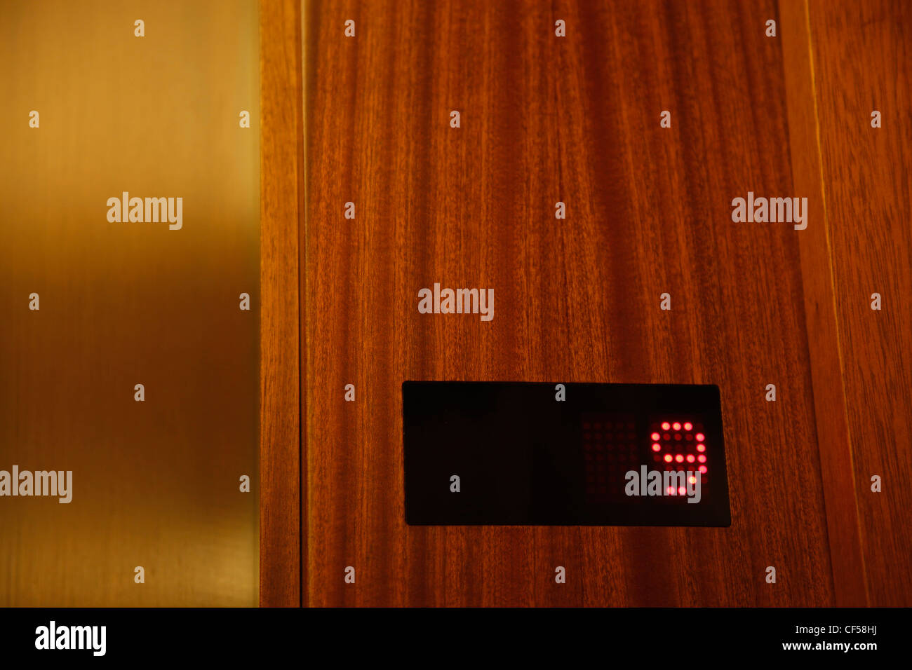 Number 9 displaying in elevator hi-res stock photography and images - Alamy