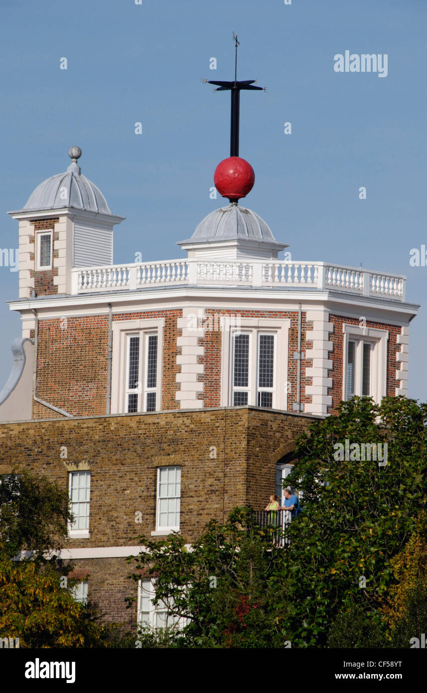 Royal observatory greenwich view hi-res stock photography and images ...
