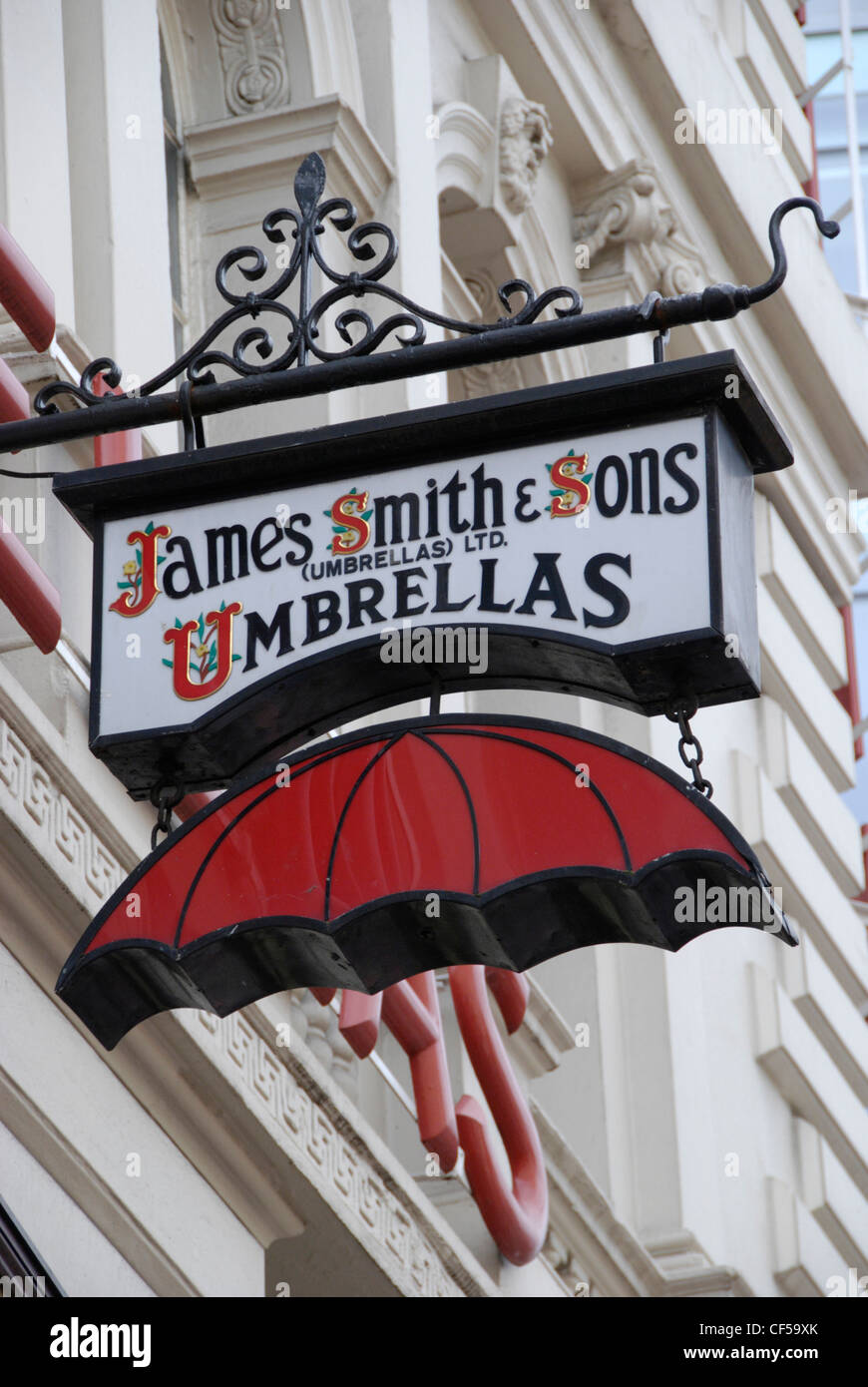 Smith and sons sign hi-res stock photography and images - Alamy