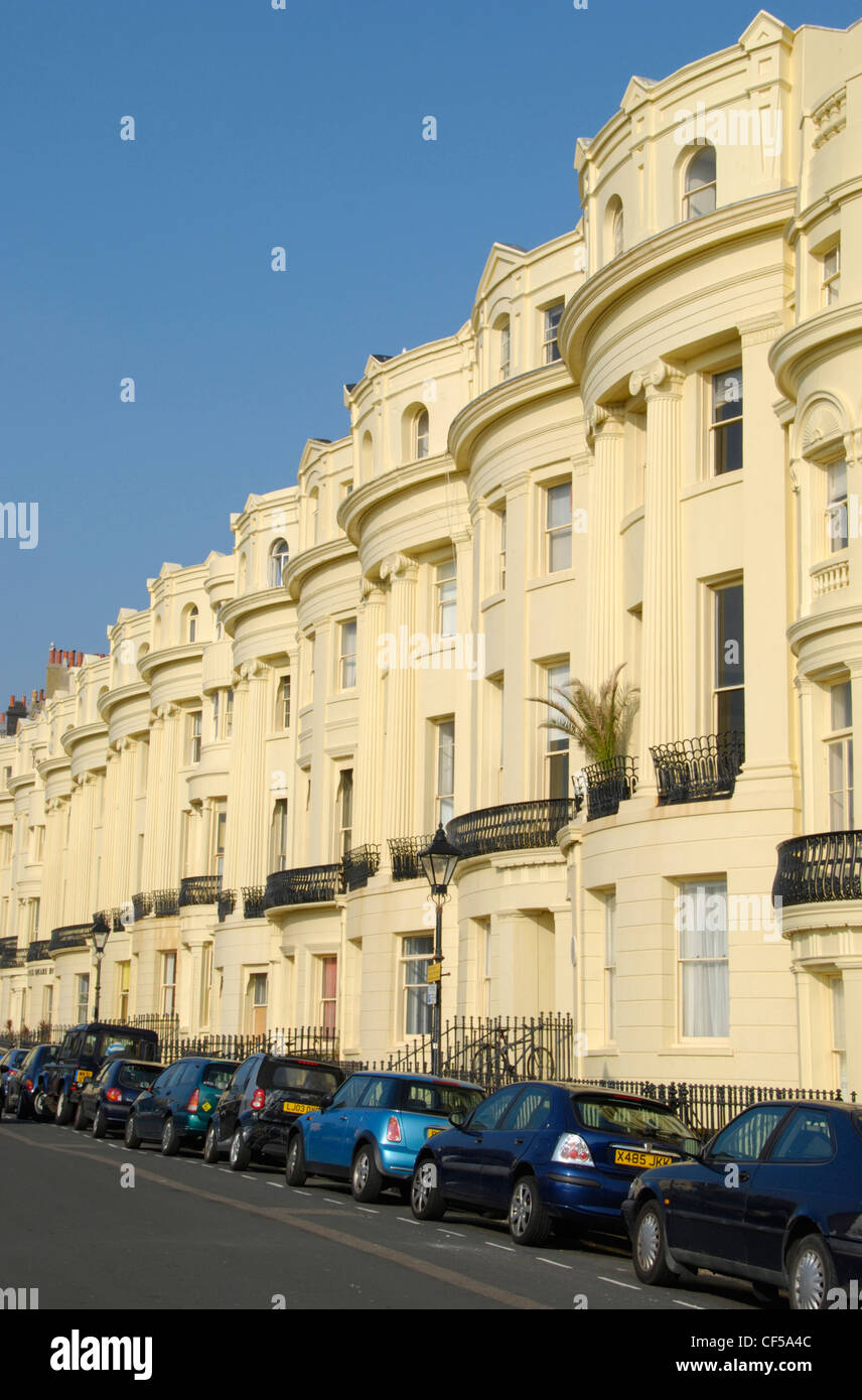 Georgian style terraced house hi-res stock photography and images - Alamy