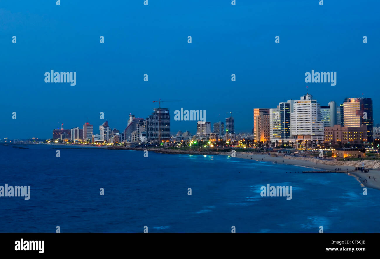 Tel aviv skyline hi-res stock photography and images - Alamy