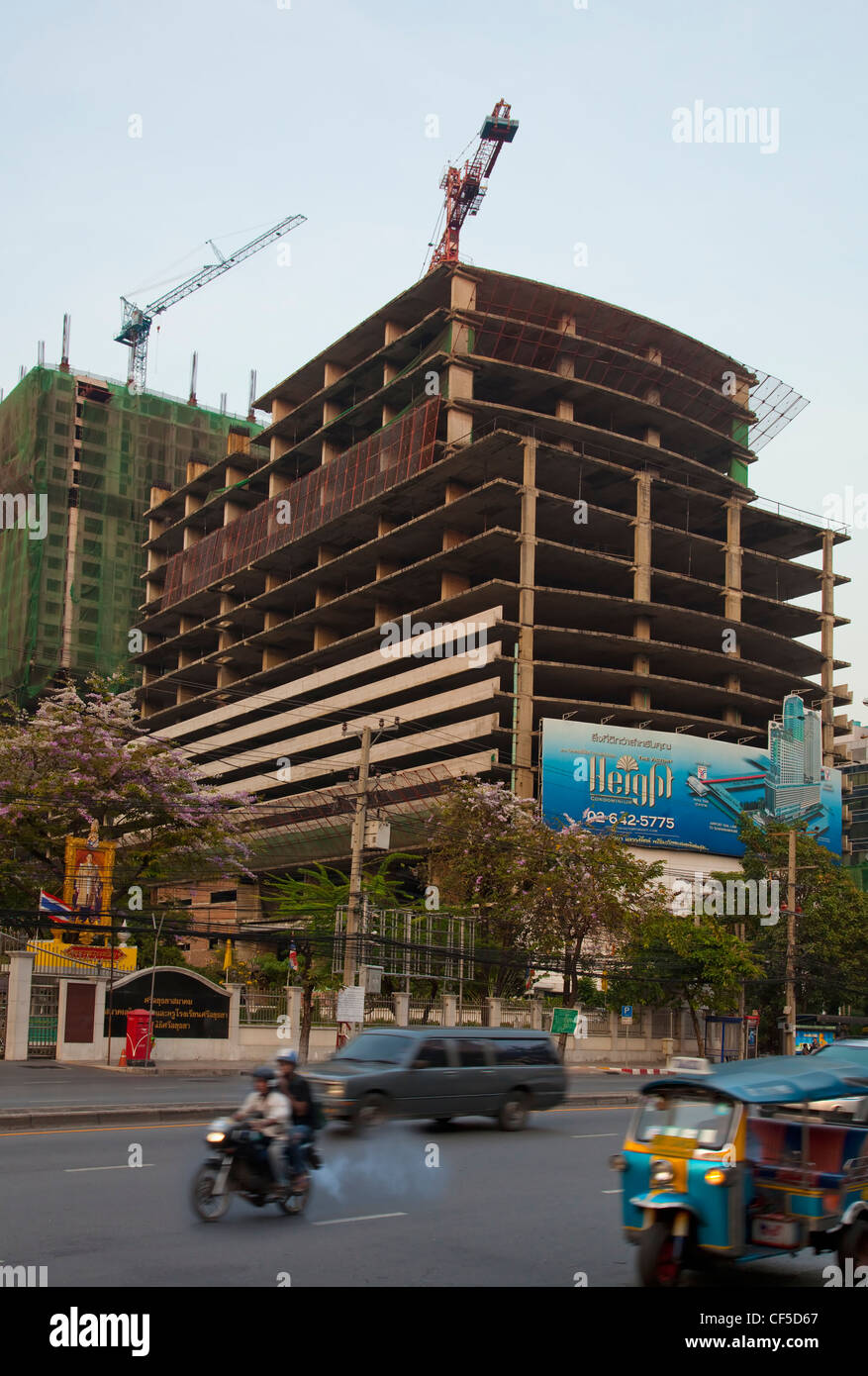 Bangkok development hi-res stock photography and images - Alamy