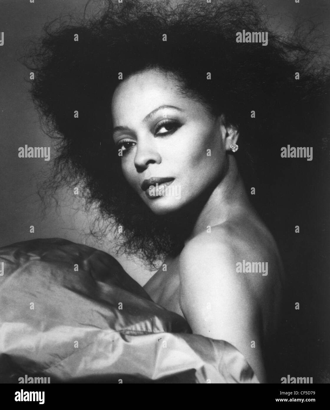 The supremes diana ross Black and White Stock Photos & Images - Alamy