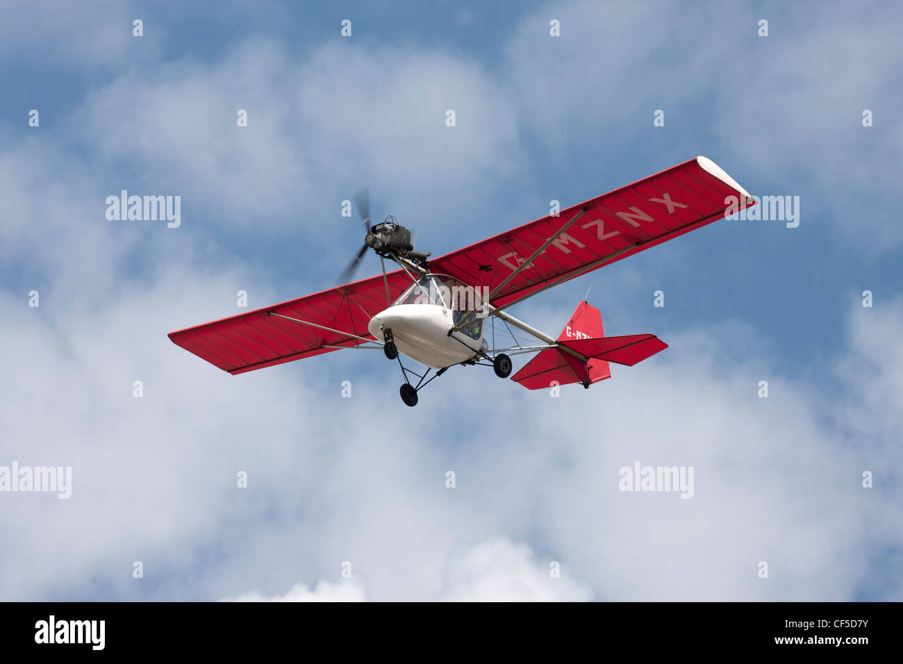 Thruster t600n g mznx microlight aircraft hi-res stock photography and ...