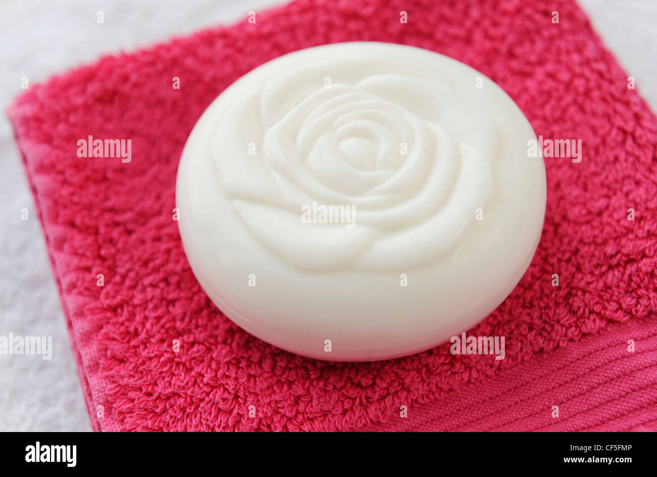 Round bar soap hi-res stock photography and images - Alamy