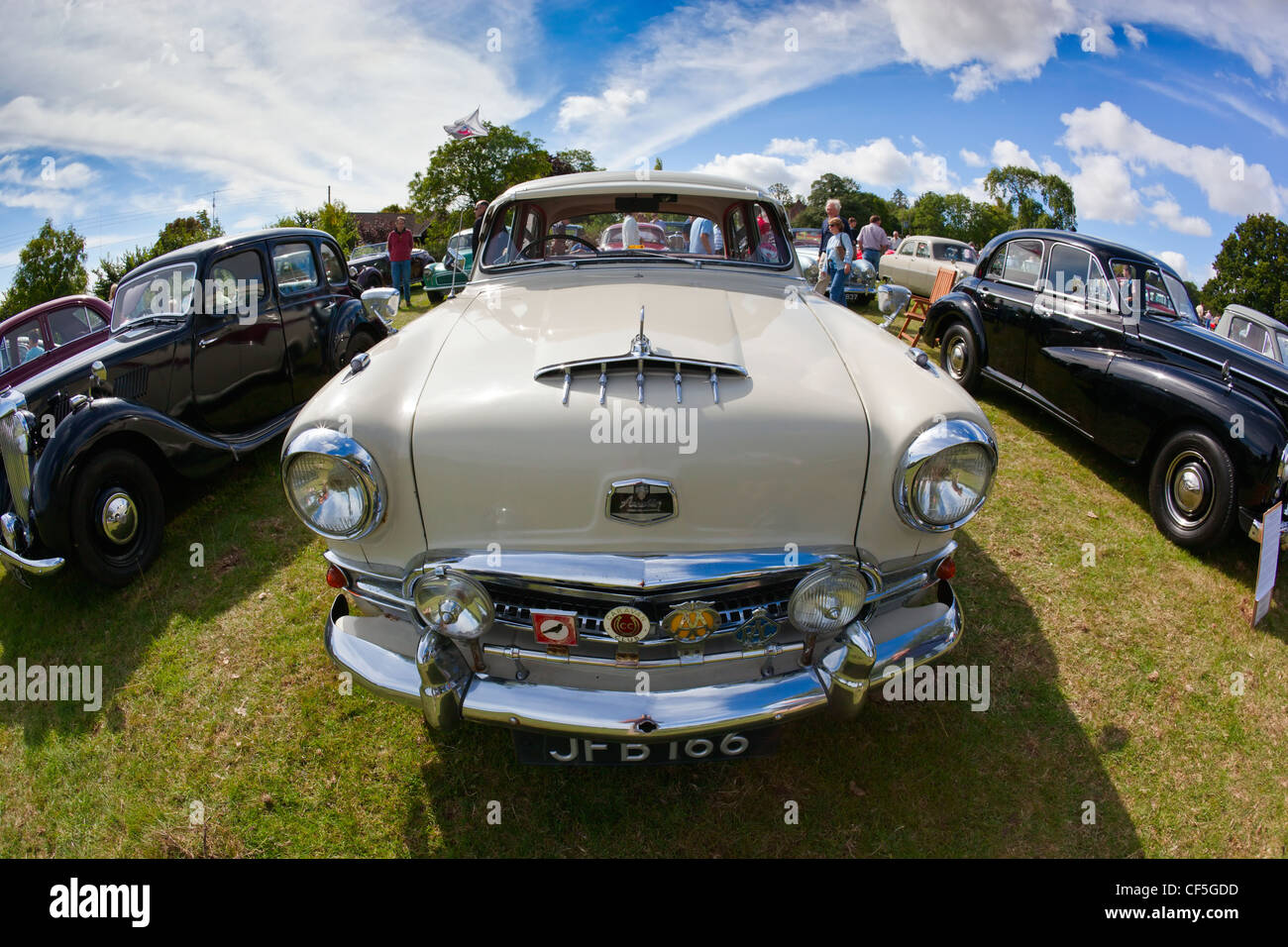Classic Car Bonnet Stock Photos & Classic Car Bonnet Stock Images - Alamy