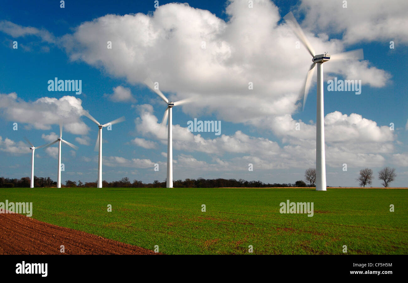 On-shore wind farm in Norfolk Stock Photo - Alamy