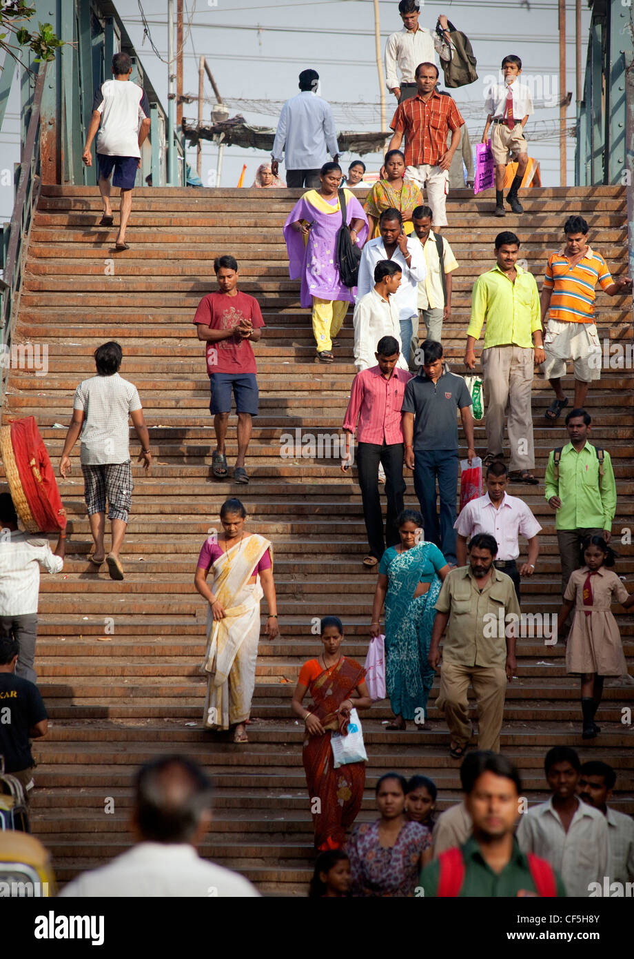 Indian slums hi-res stock photography and images - Alamy
