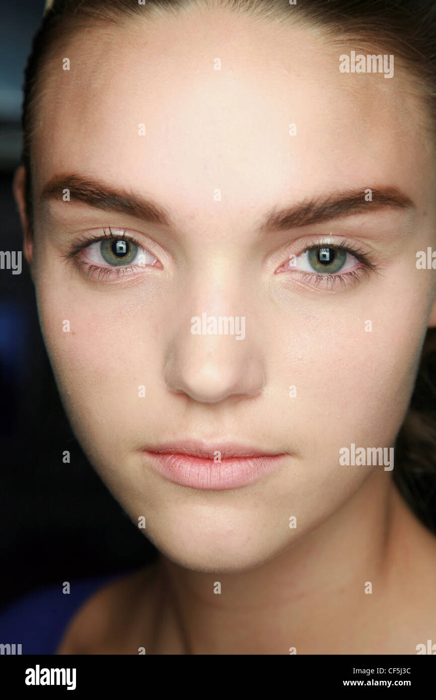 Hard Angled Eyebrows