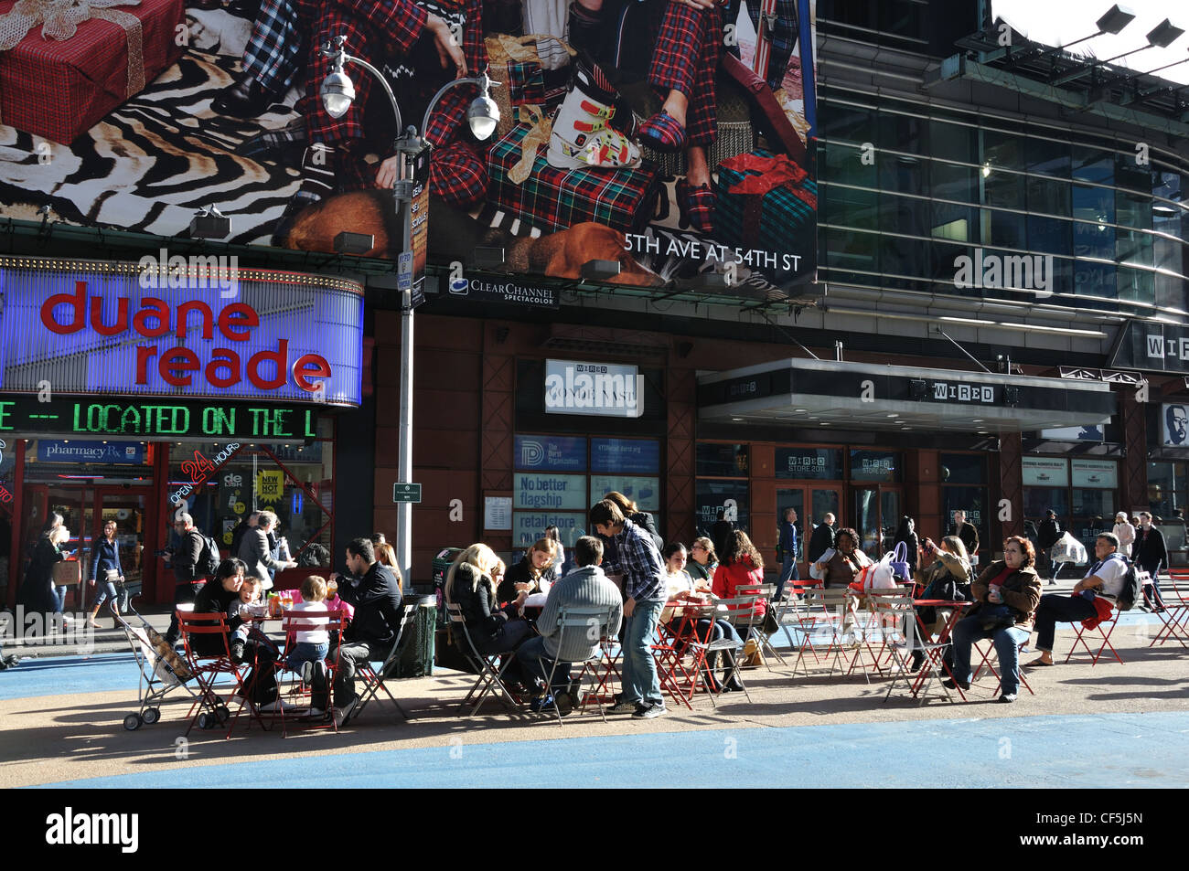 Restaurant store shop shopping times square hi-res stock photography ...