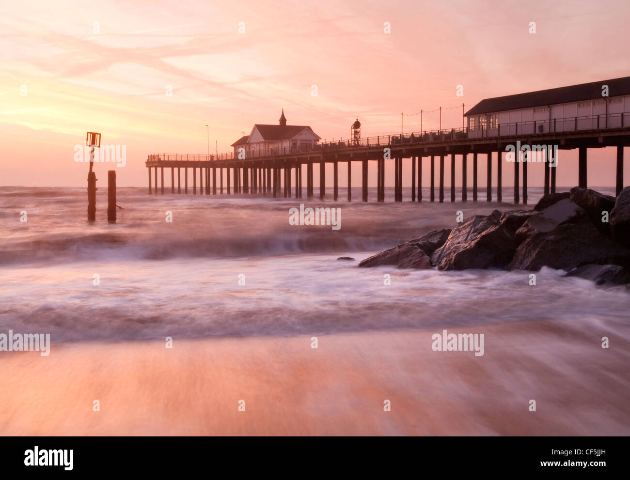Pier structures hi-res stock photography and images - Alamy