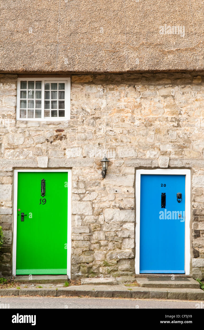 Traditional houses thatched roofs hi-res stock photography and images ...