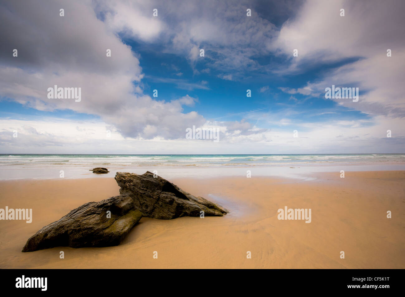 Large rocks hi-res stock photography and images - Alamy