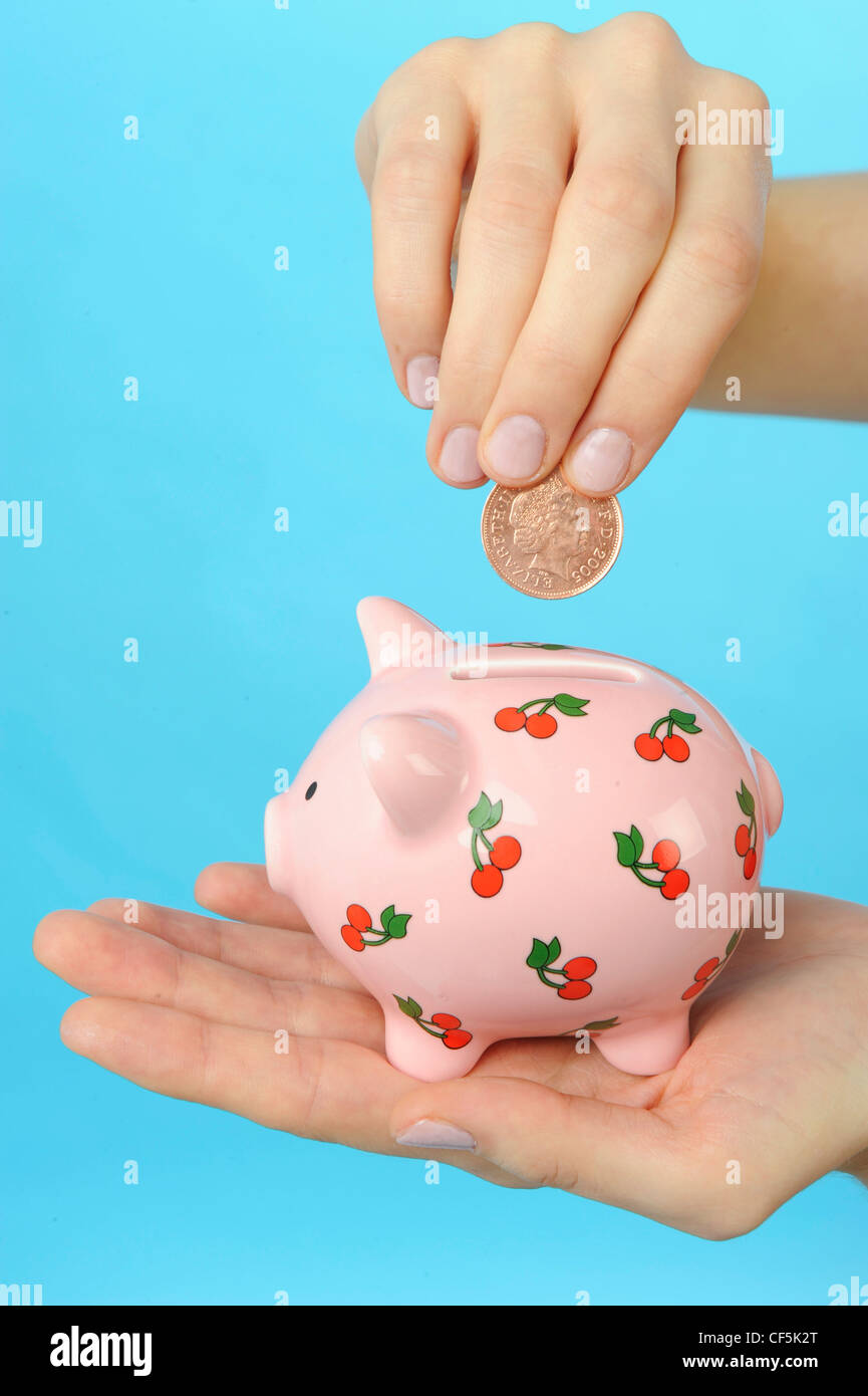 Puttingcoin hi-res stock photography and images - Alamy