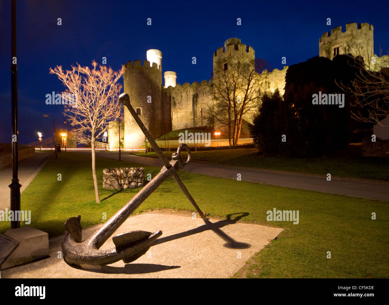 Llandudno wales conwy castle hi-res stock photography and images - Alamy