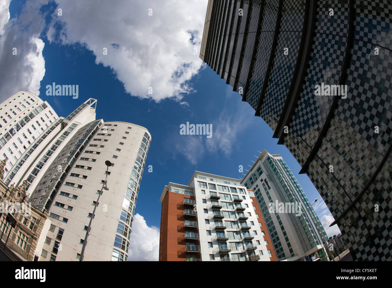 Cardiff high rise hi-res stock photography and images - Alamy