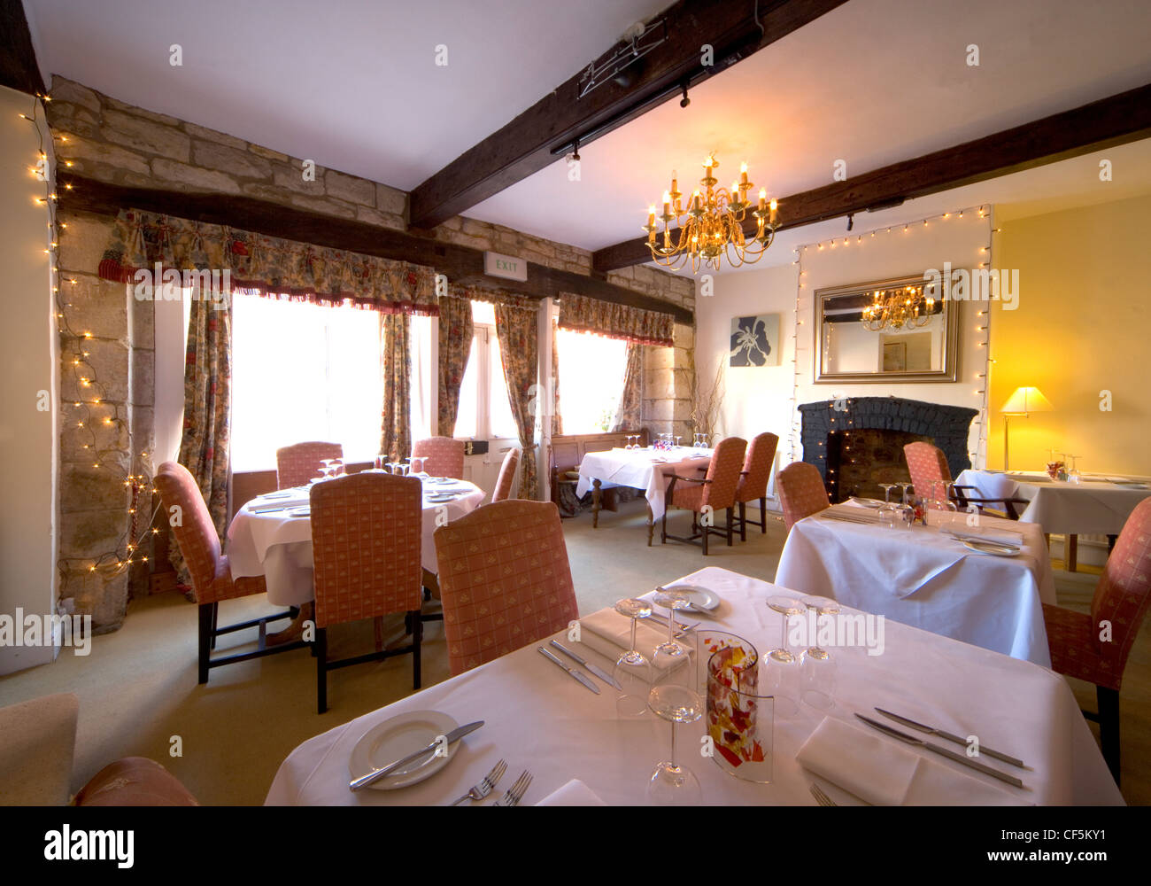 Jews of england shakespeare hi-res stock photography and images - Alamy