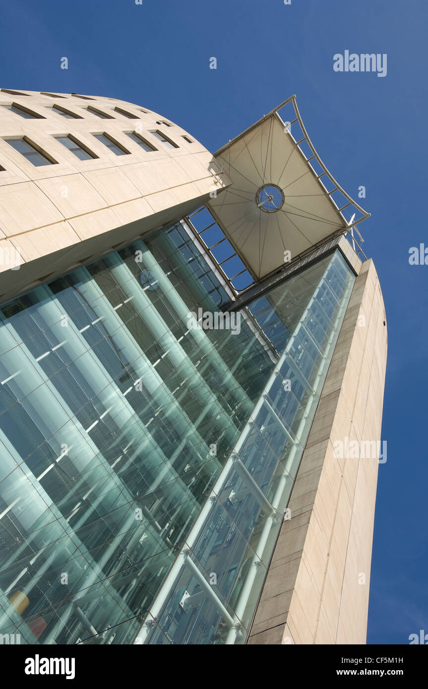 Modern office building No 1 City Square overlooking City Square near to ...